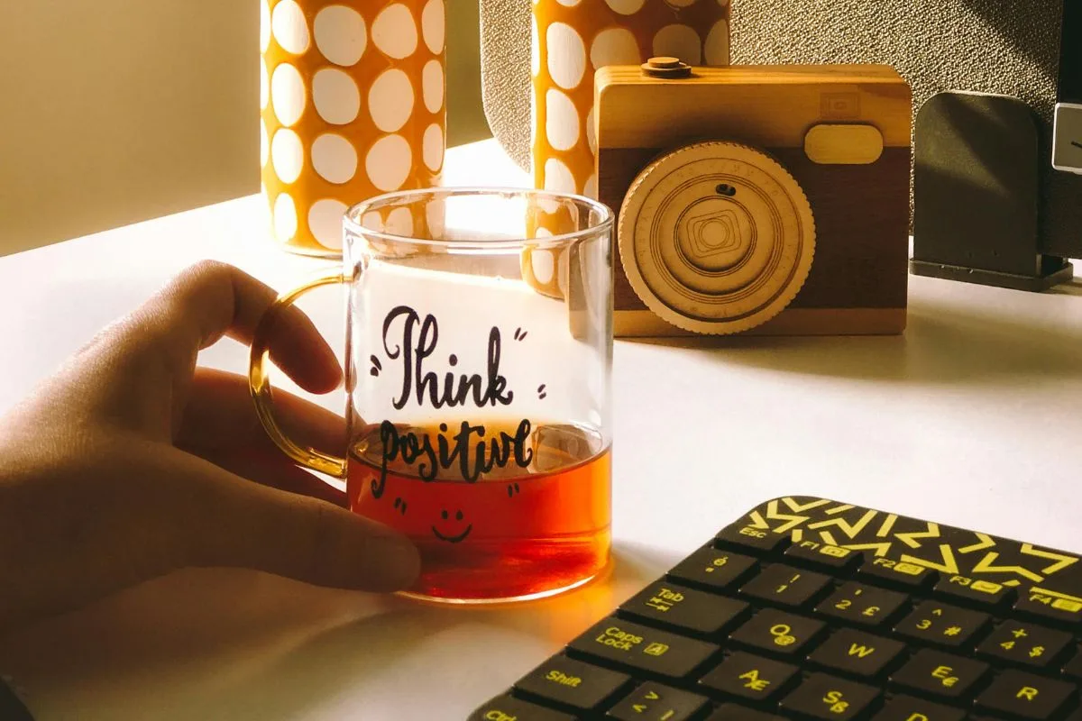 300+ Stay Positive Quotes to Instantly Lift Your Spirits & Brighten ...